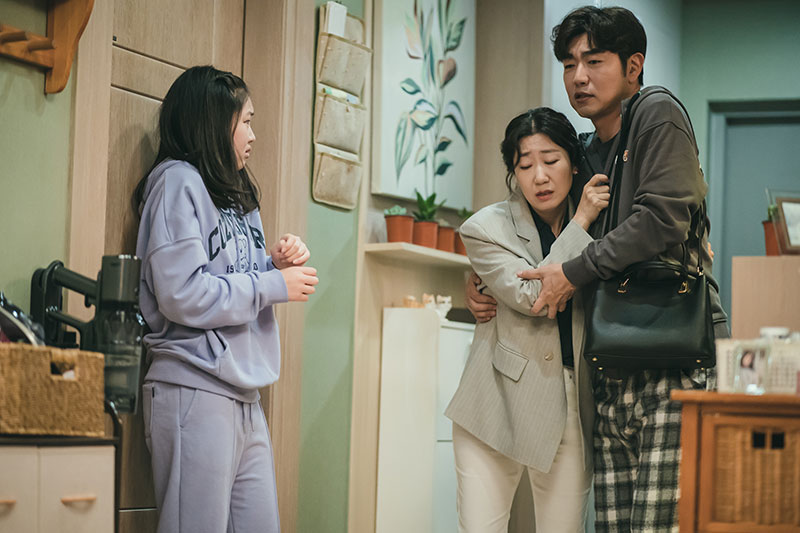 第3話 休職の始まり | 韓国ドラマ「伝説のインターン コ・ヘラ ～Cold Blooded Intern～」 | BS無料放送ならBS12 ...