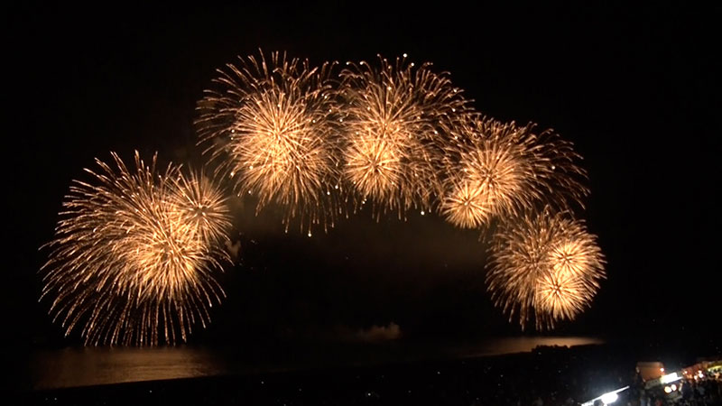 2025熊野大花火大会 生中継 | 旅・グルメ番組 | BS無料放送ならBS12（トゥエルビ）