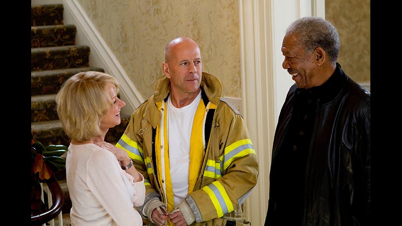 映画「RED／レッド」シリーズ | 無料ドラマ・映画 | BS無料放送ならBS12（トゥエルビ）